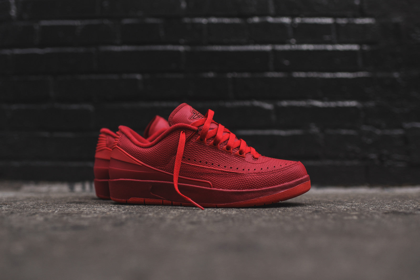 Nike Air Jordan II Low Retro - Gym Red – Kith