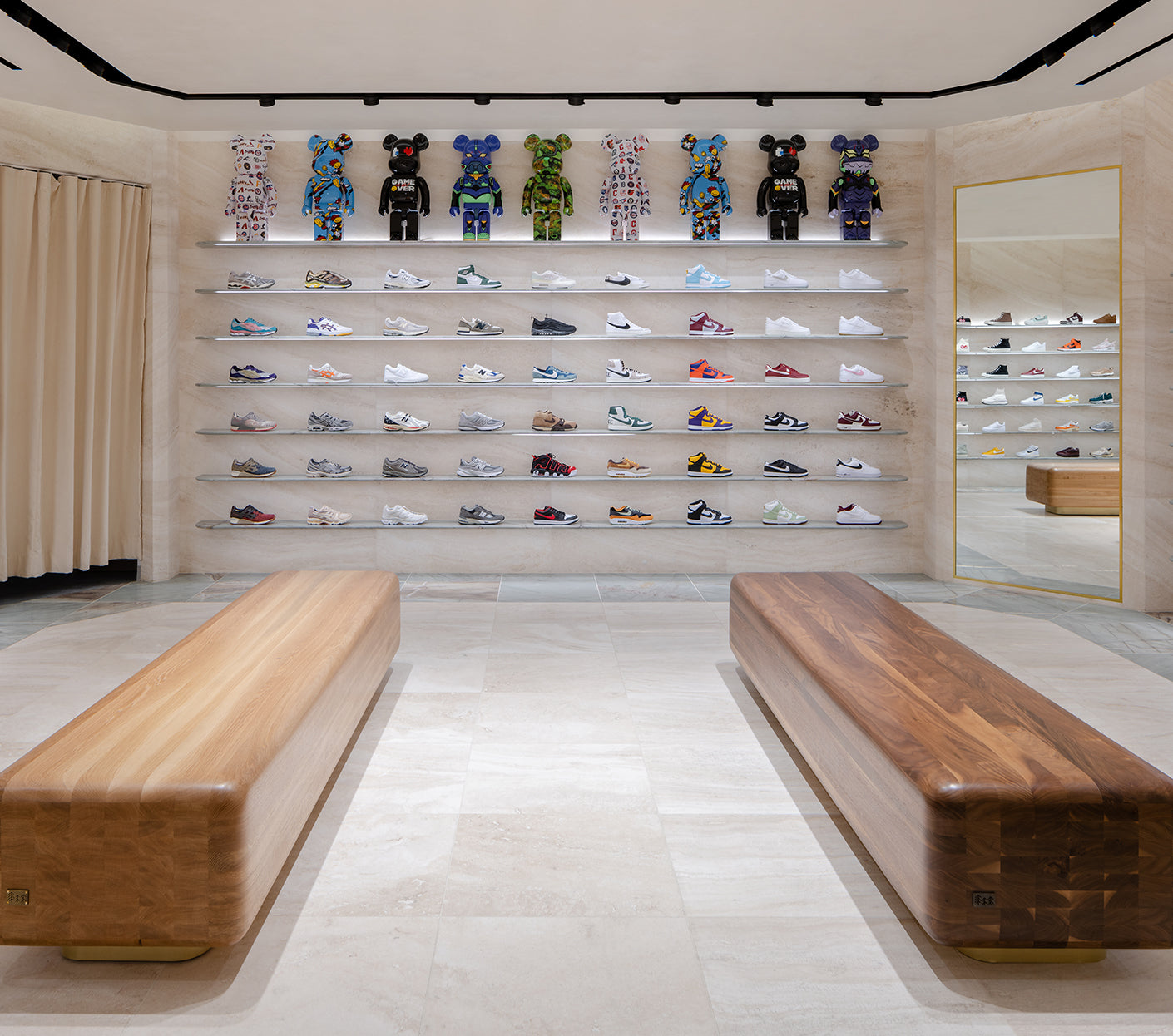 Location - Kith Beverly Hills