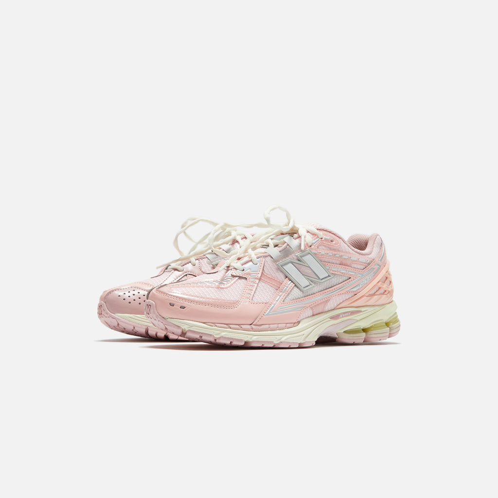 New Balance 1906 - Shell Pink – Kith