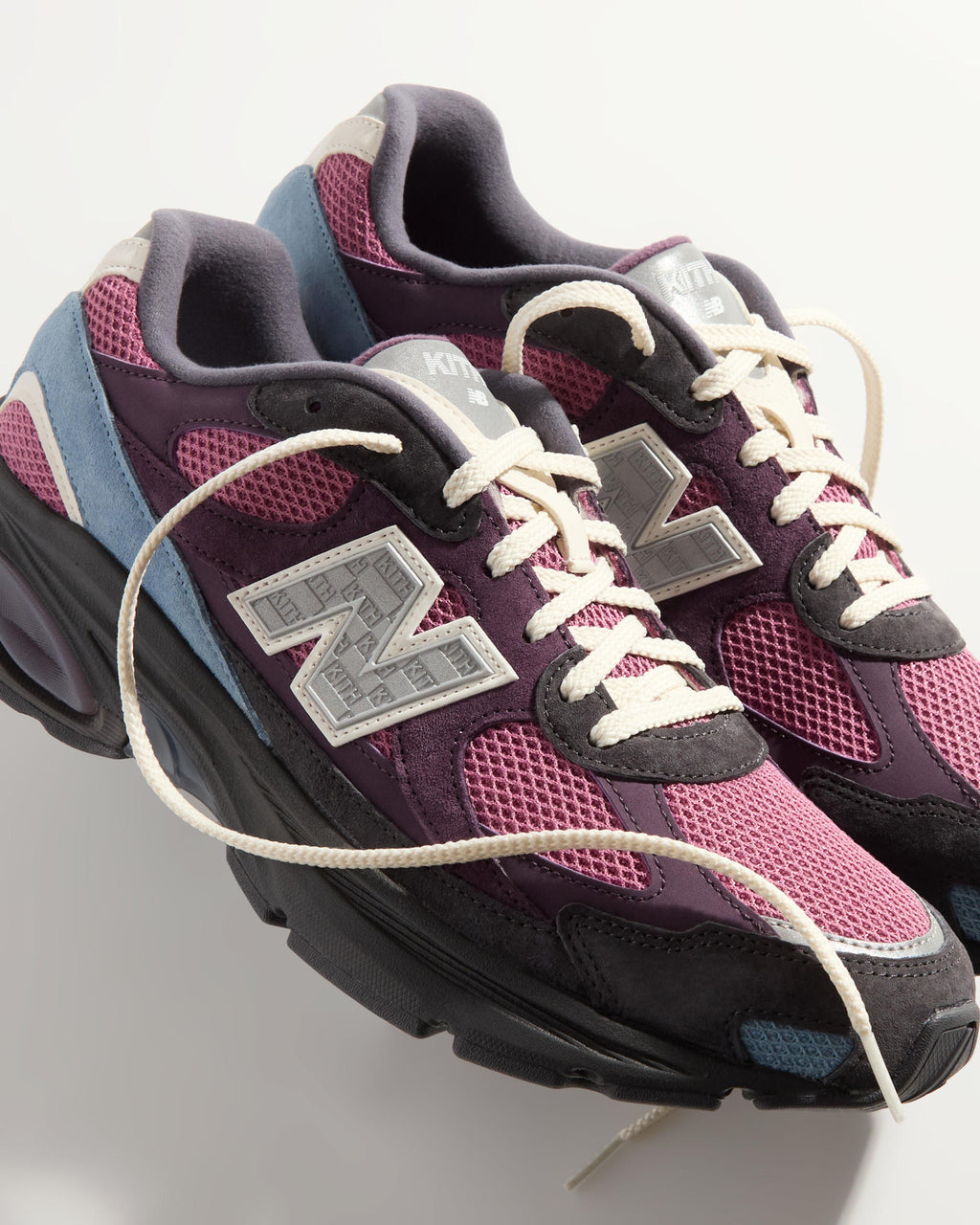 Ronnie Fieg & New Balance ABZORB 2010 – Kith