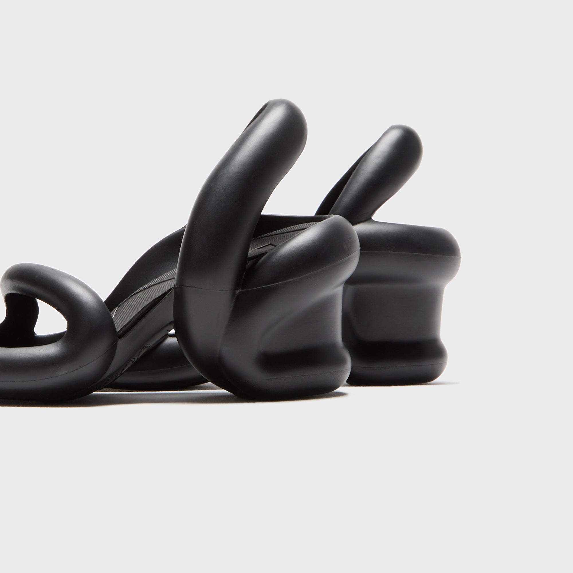 Camper Kobarah - Black – Kith Camper Kobarah - Black – Kith