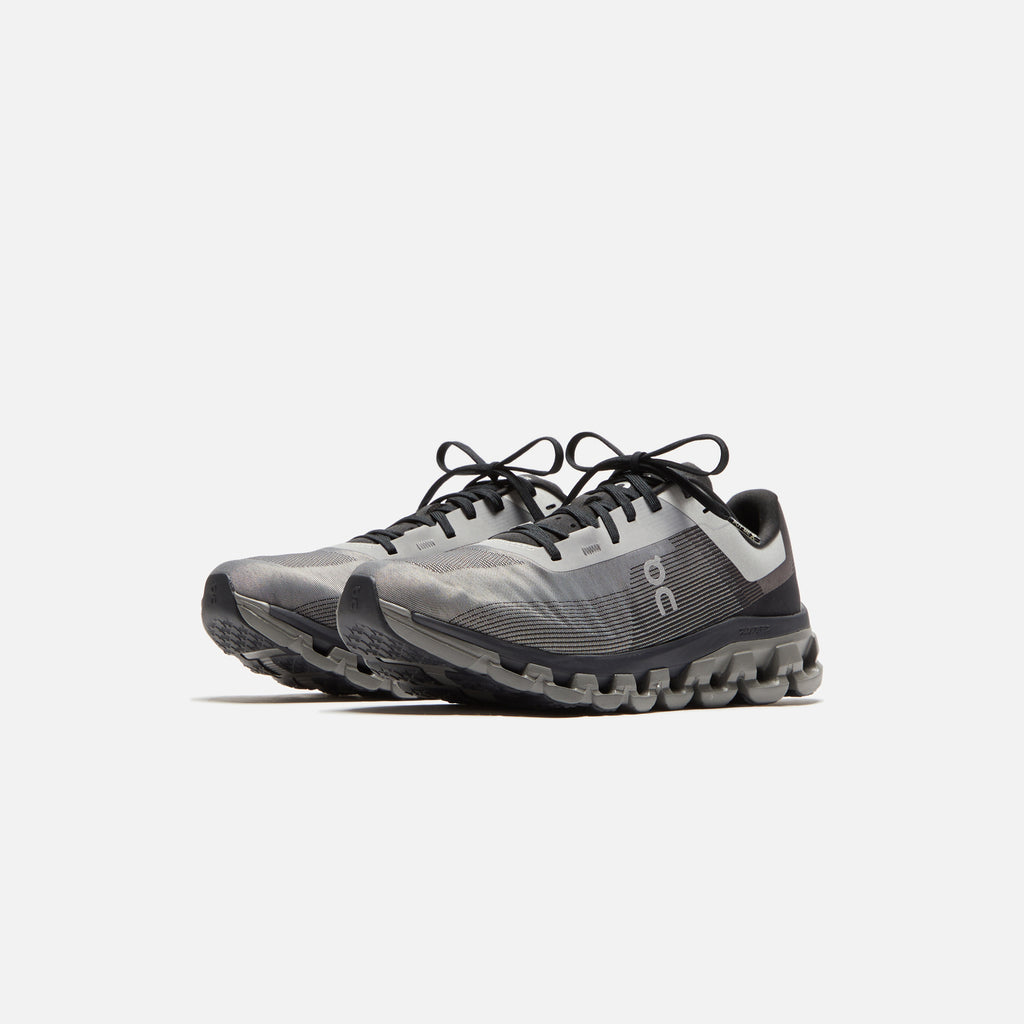 On Running Cloudflow 4 - Pearl / Black – Kith