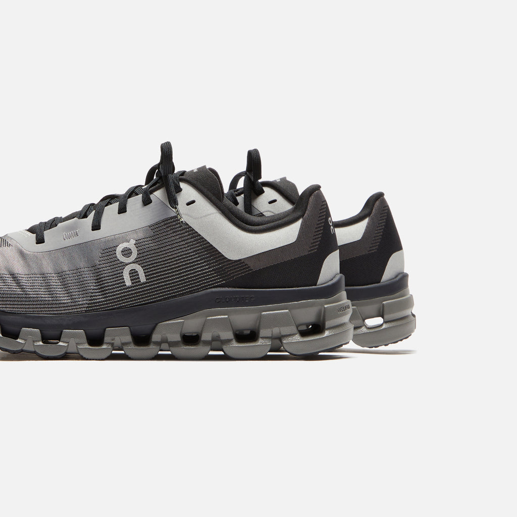 On Running Cloudflow 4 - Pearl / Black – Kith