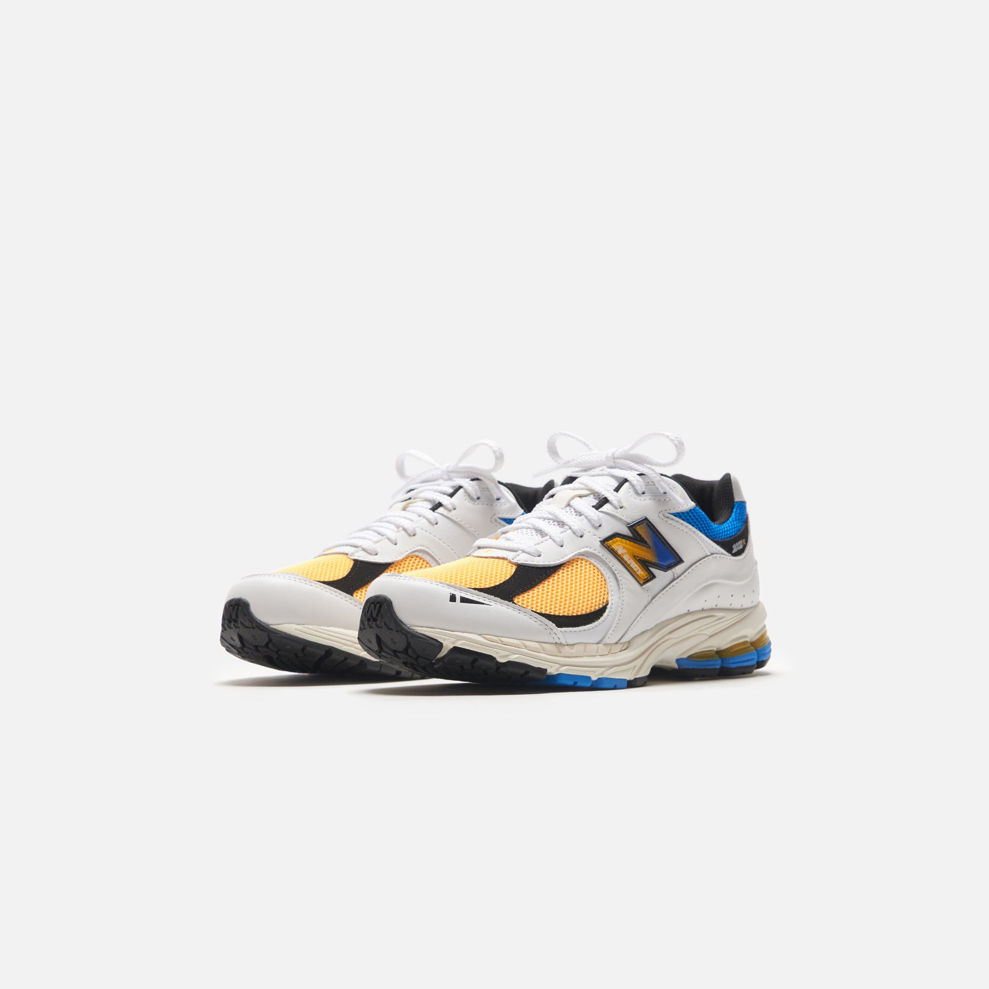 New Balance 2002R - White / Vibrant Apricot – Kith New Balance 2002R - White / Vibrant Apricot – Kith