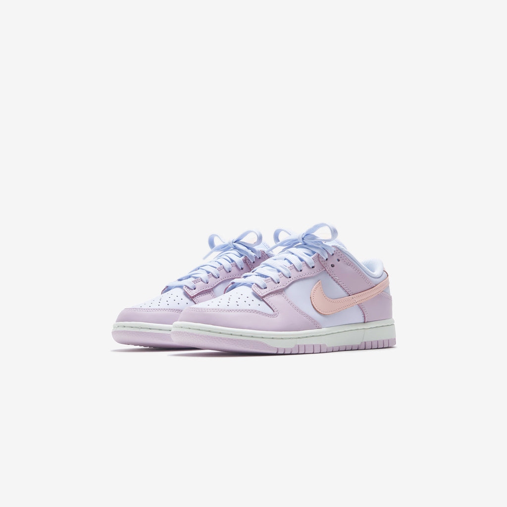 Nike Wmns Dunk Low Football - Grey / Atmosphere / Doll – Kith
